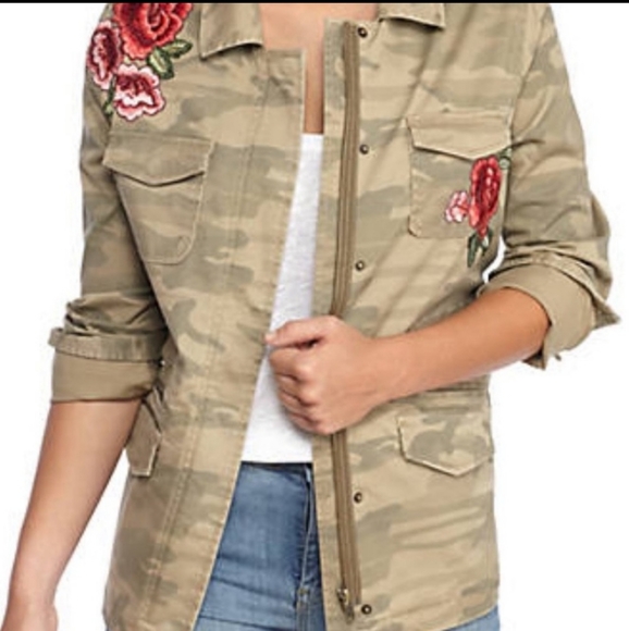 True Craft | Jackets & Coats | True Craft Camo Flower Embroidered Zip ...